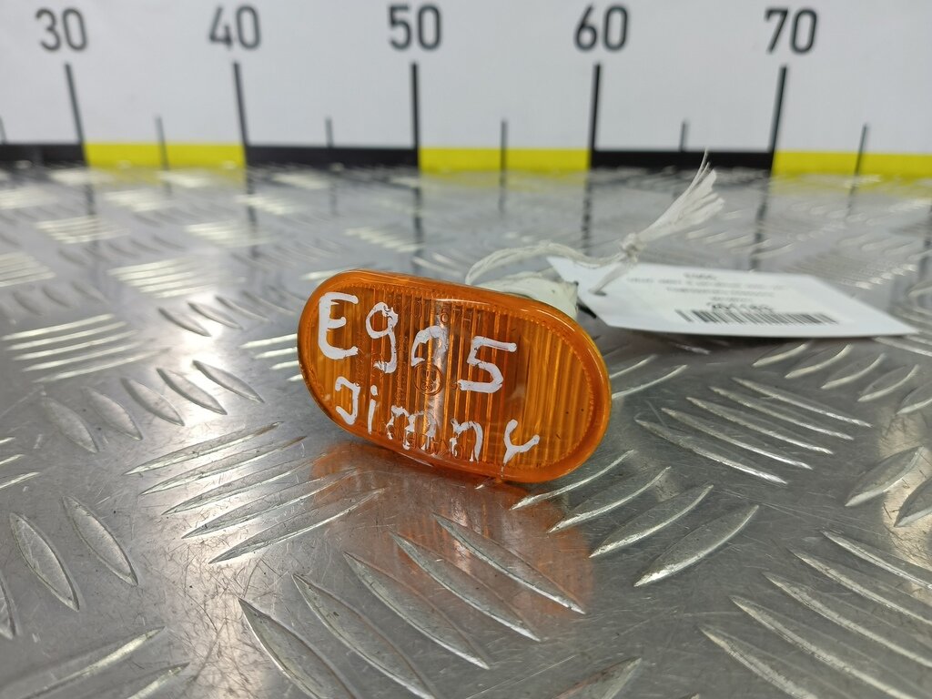 Повторитель поворота Б/У для SUZUKI JIMNY III рестайлинг (2005—2012) 3641067H11