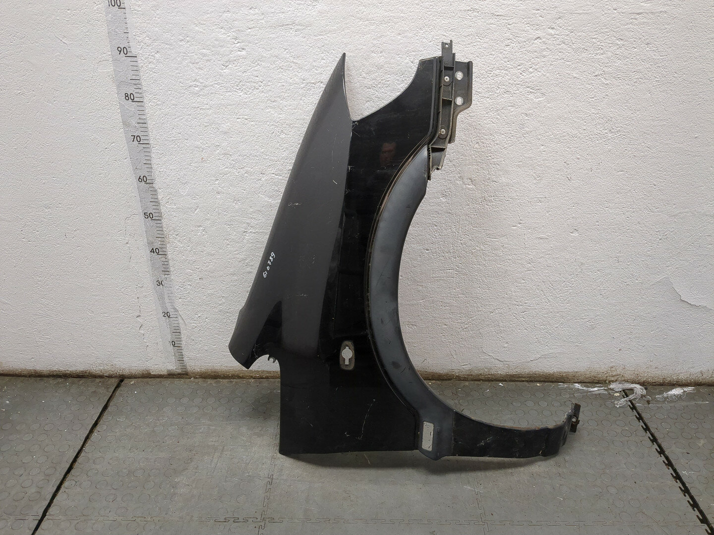 Крыло правое переднее Opel Zafira A Б/У