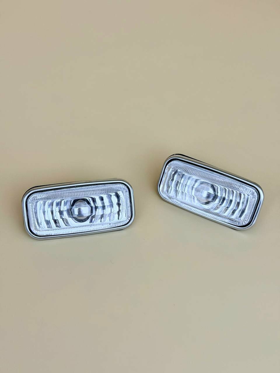 Универсальные Повторители поворота боковые без лампы 2шт