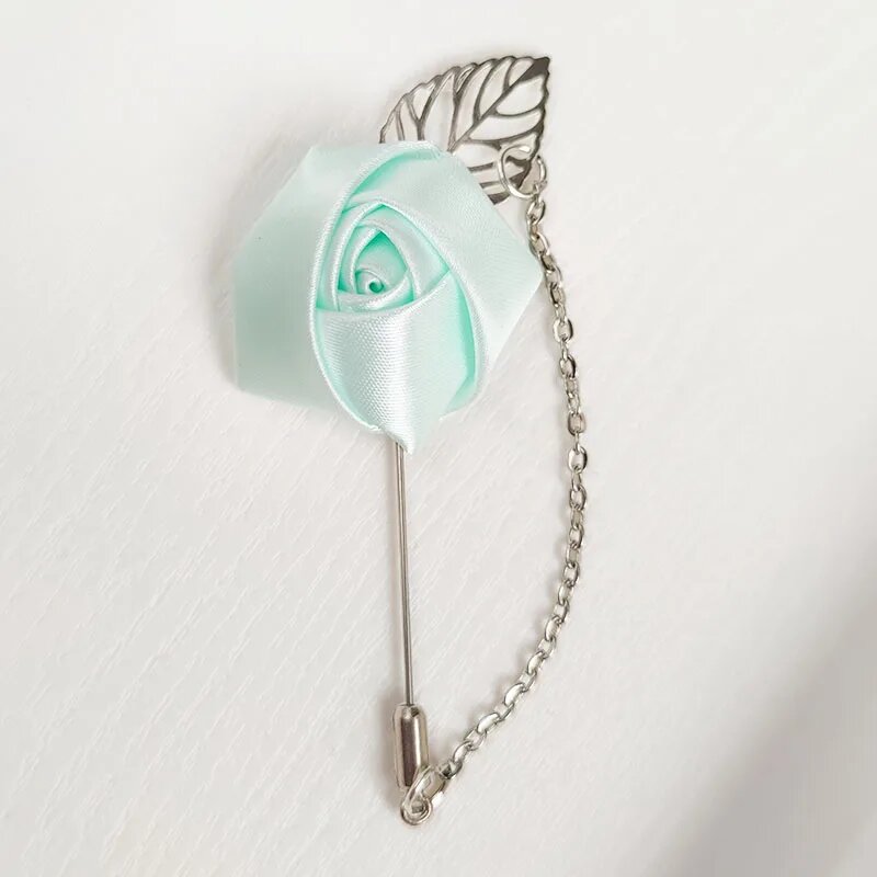 Бутоньерка из полиэстера