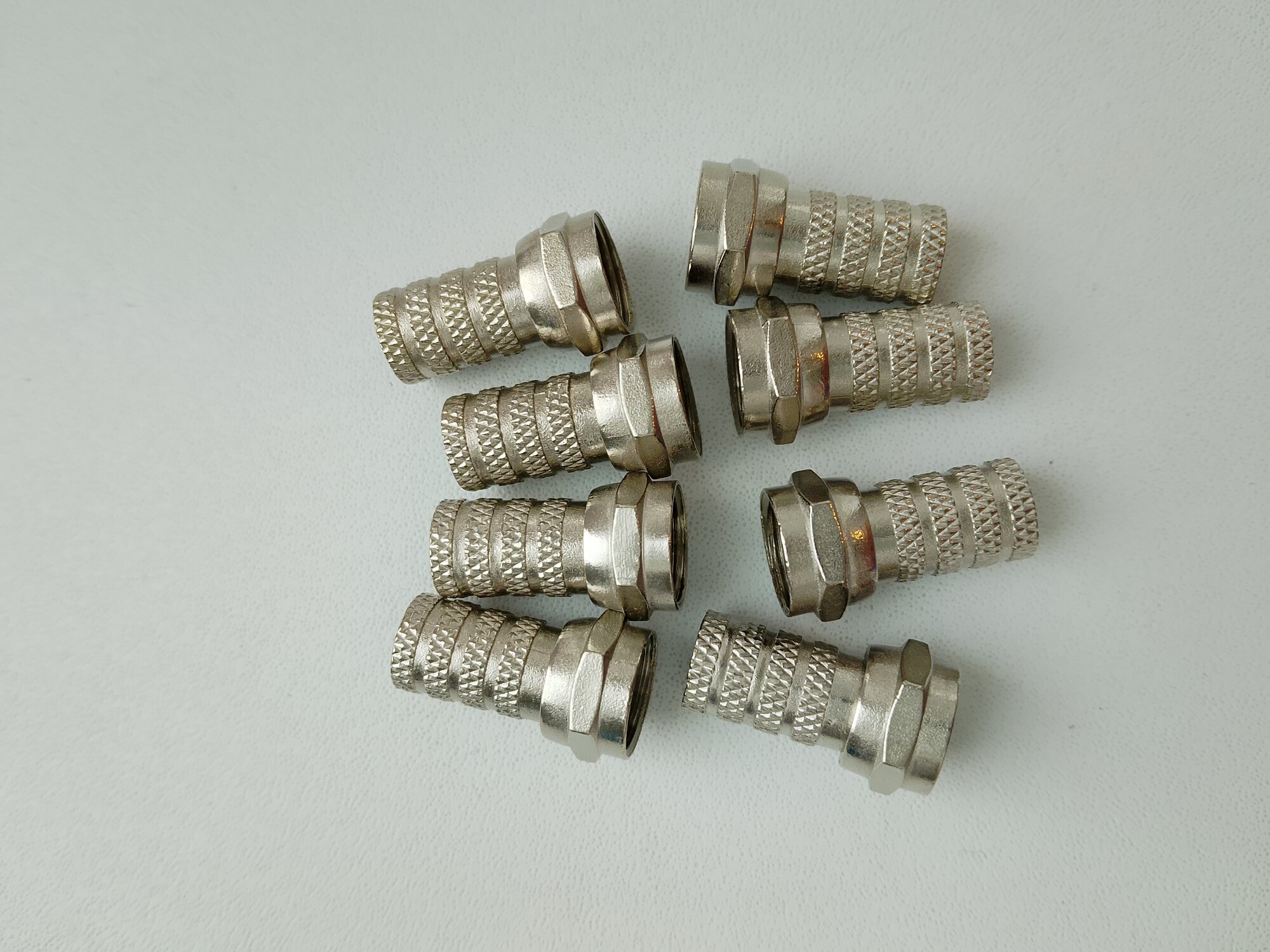 Комплект антенных переходников"PRO connekt" F-гайка для кабеля RG -6, для телевизора , в комплекте 8 штук.