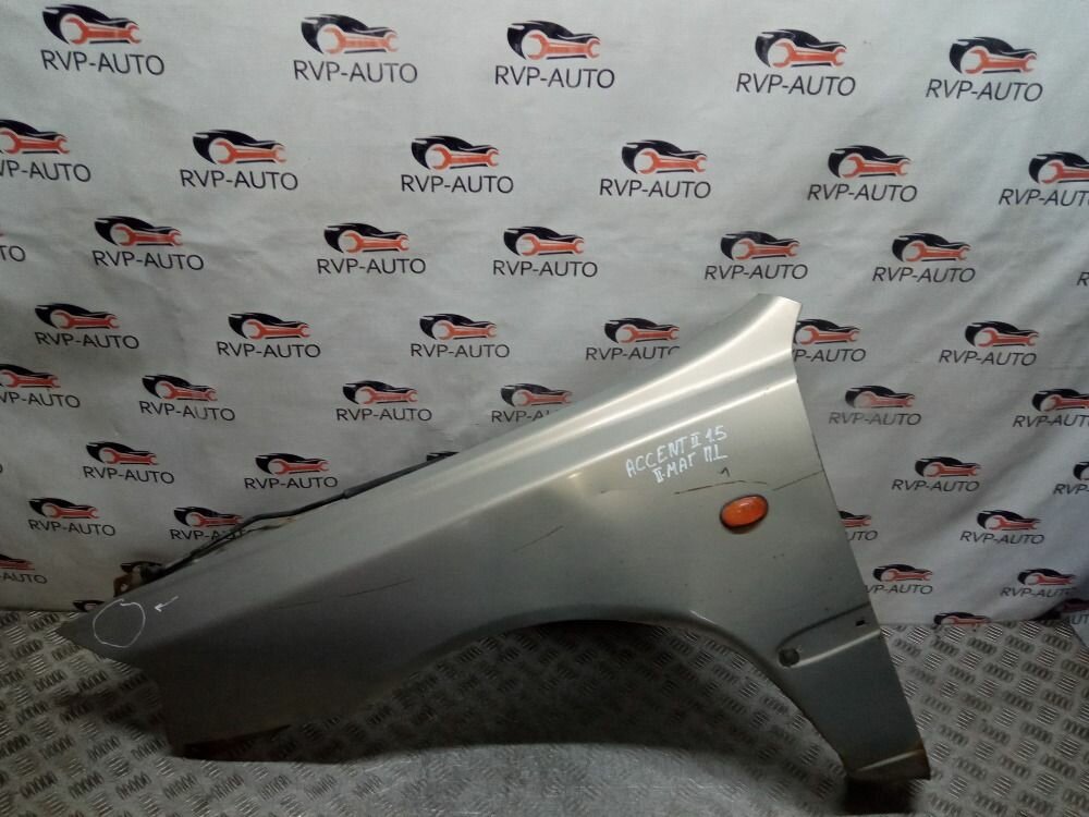 Крыло переднее левое Hyundai Accent 2 1999-2002