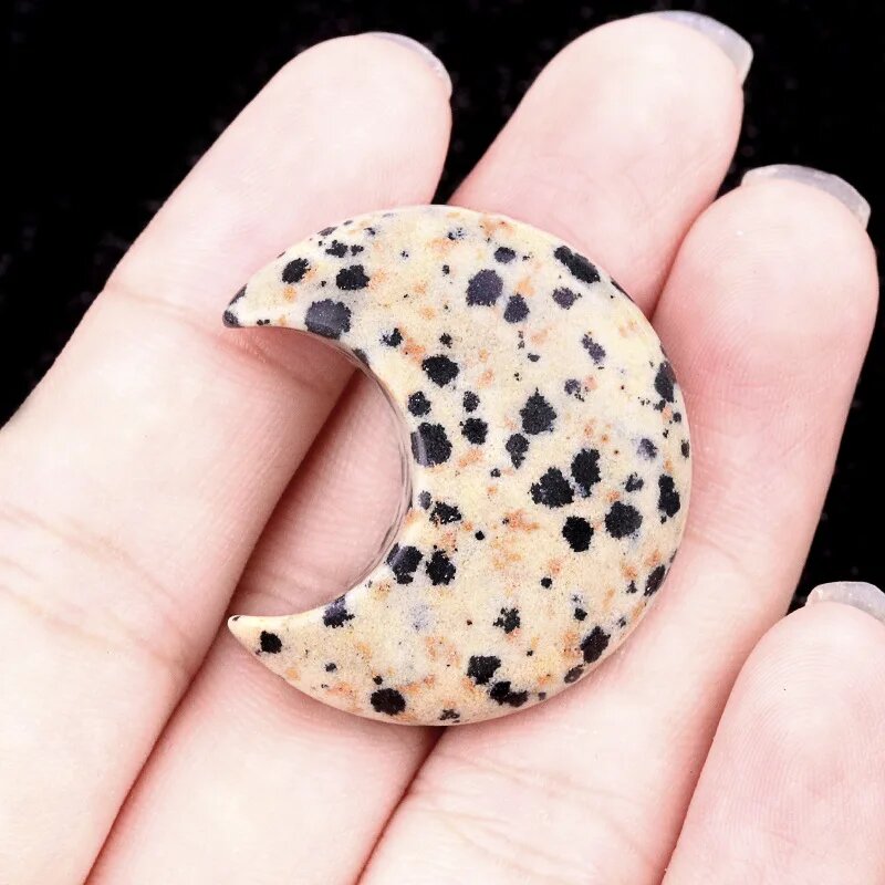 Лунные камни из натурального камня