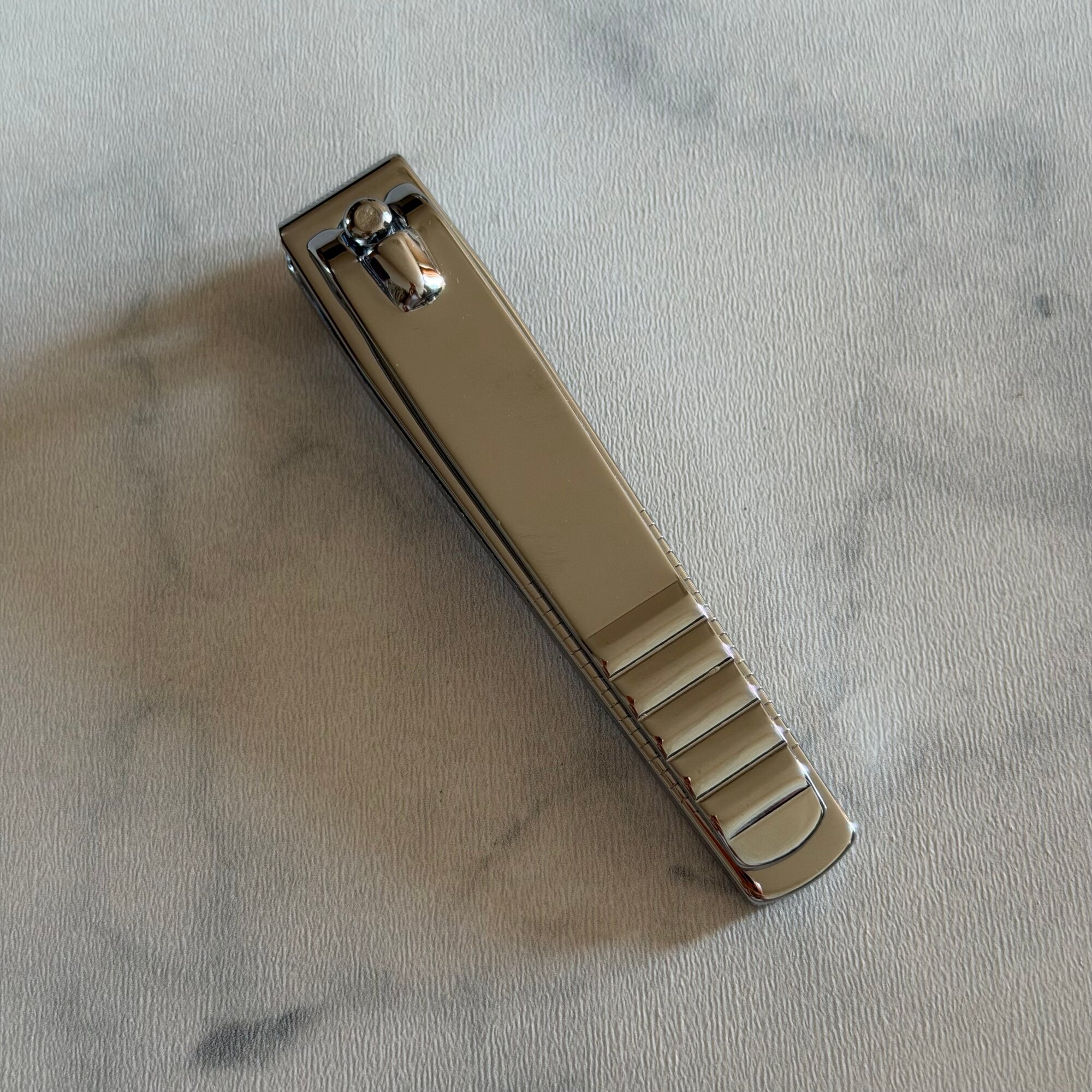 Книпсер для ногтей с пилкой Zinger Classic для маникюра