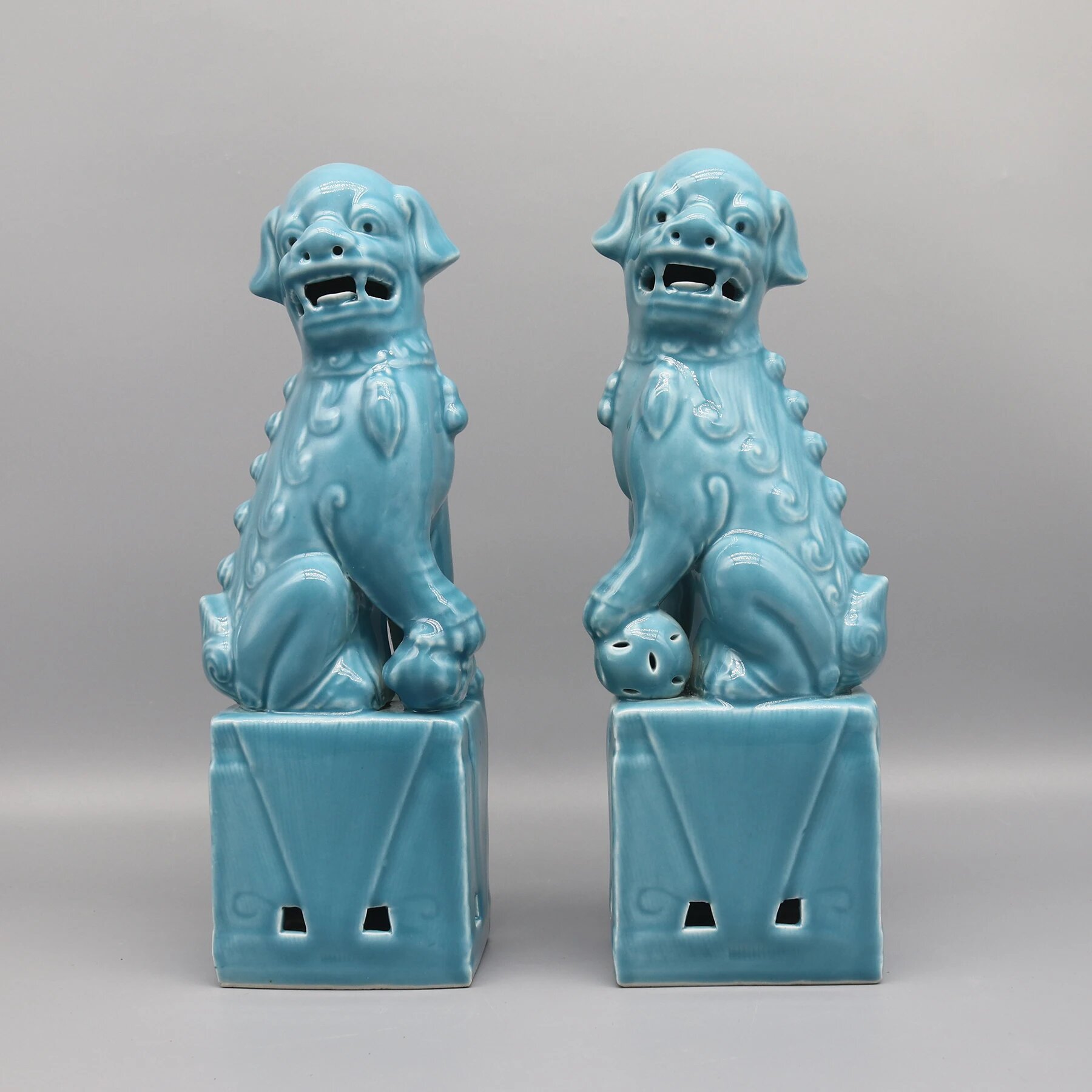 Пара керамических львов Foo, цвет Pale blue