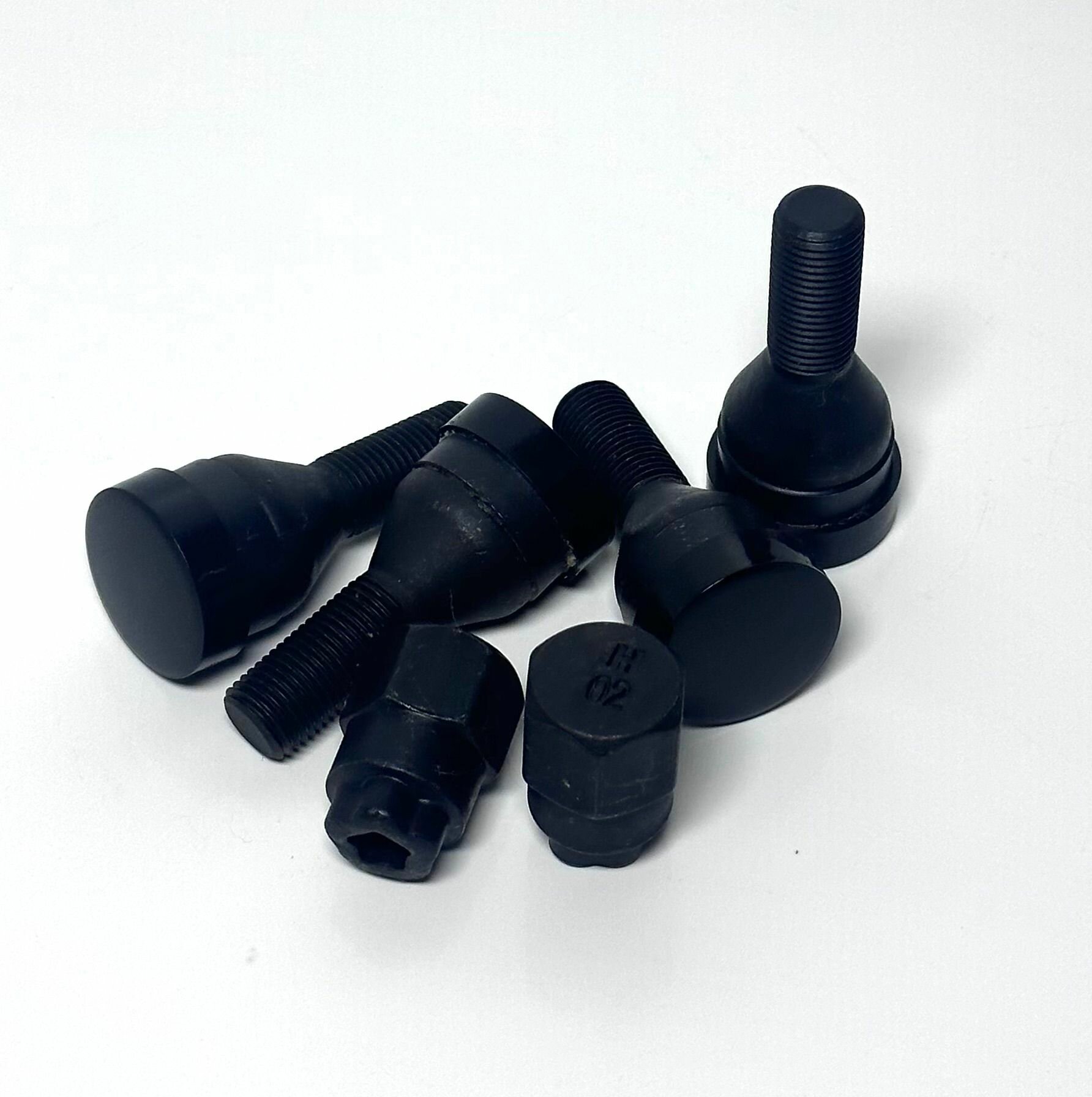 Болты колесные секретные черные (штамп. диск) 2101 HERZOG