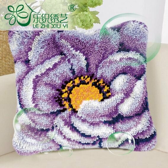 Ковровая вышивка набор для вышивания подушки /Красивые цветы/размером 43х43 см