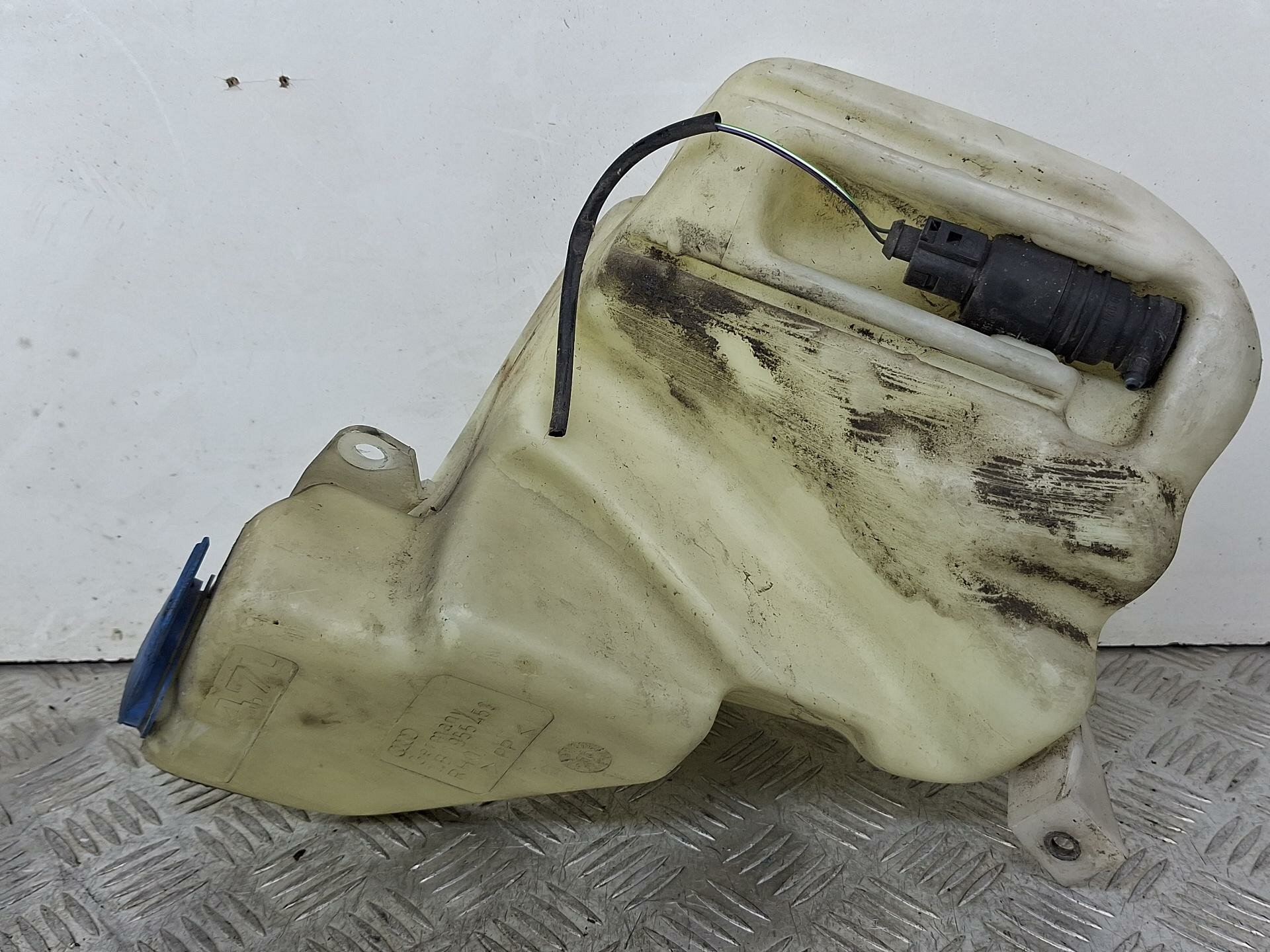 Бачок омывателя Audi A6 C5 1999 4B0955453