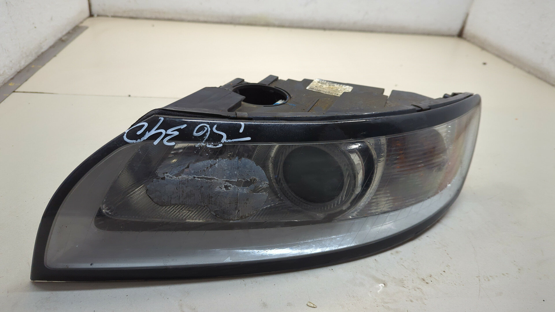 Фара (передняя) левая Volvo S40 Б/У