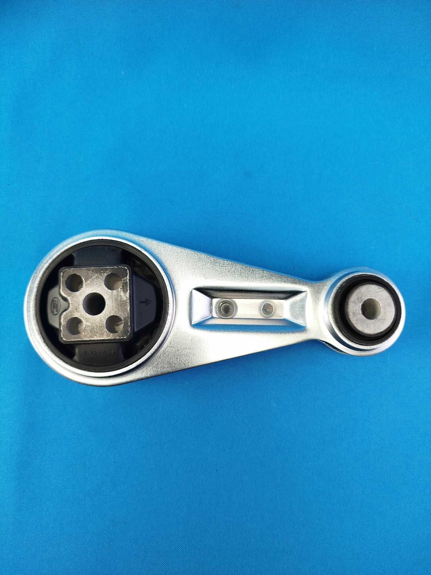 Подушка двигателя "Гитара" "сэви" для автомобилей ВАЗ 2110-12, Приора 16кл.