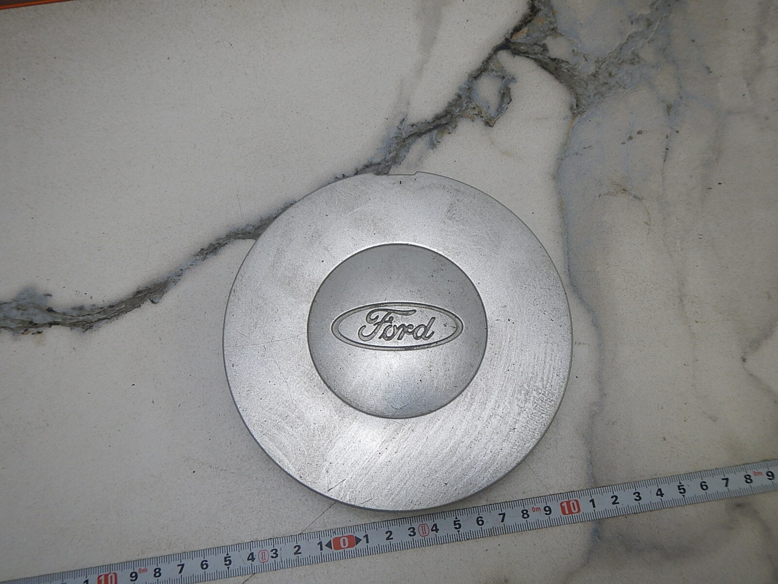 Б/У Колпак декоративный легкосплавного диска, Ford (Форд)-FIESTA (01-07) FORD FIESTA (01-07) Сломано крепление. 637401 F...