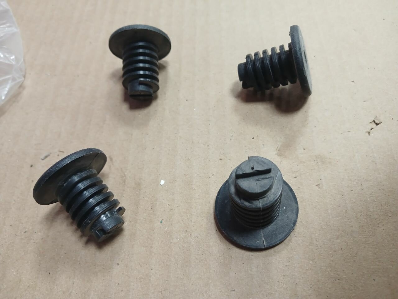 Ножки плиты 4 шт