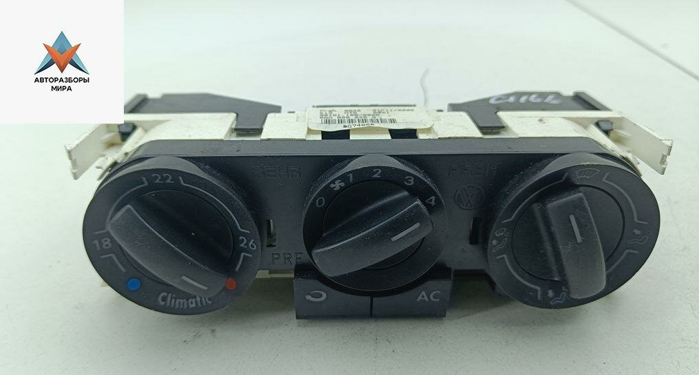 Блок управления печки / климат-контроля Volkswagen Polo 4 рест. 2007 6Q0820045G