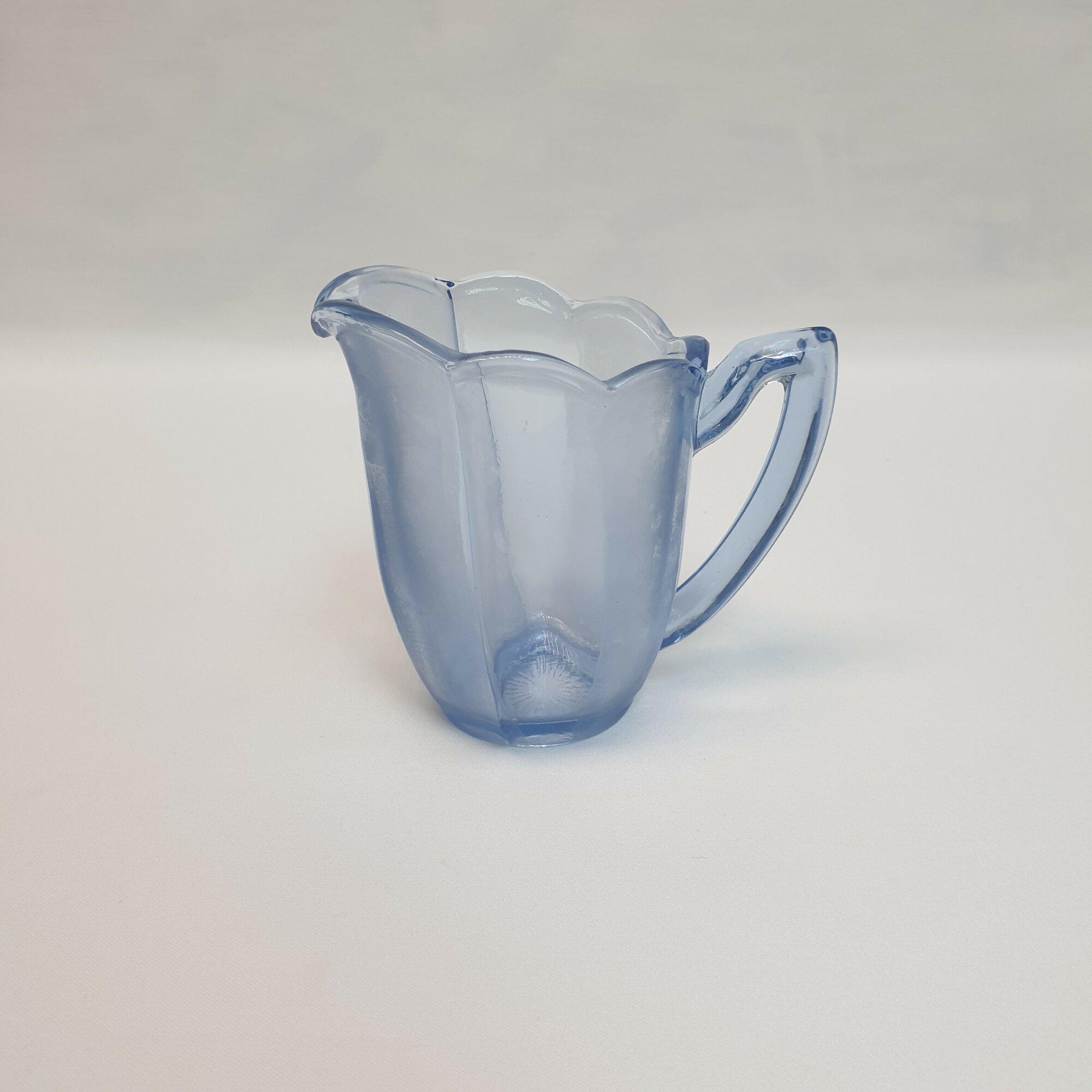 Сливочник Неман, стекло цветное 250 мл, винтаж СССР