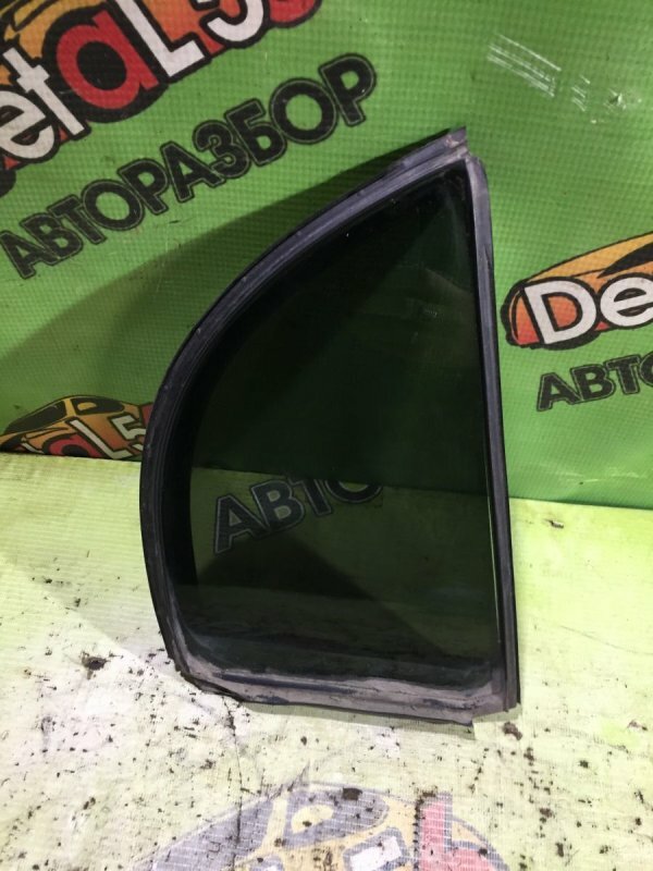 Форточка двери задняя правая Honda Civic 8 Б/У с пробегом