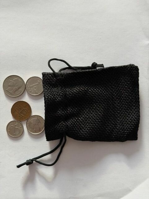 Набор монет "5 монет Бельгии": 5 монет Бельгии разных эпох в подарочном мешочке. Без повторов