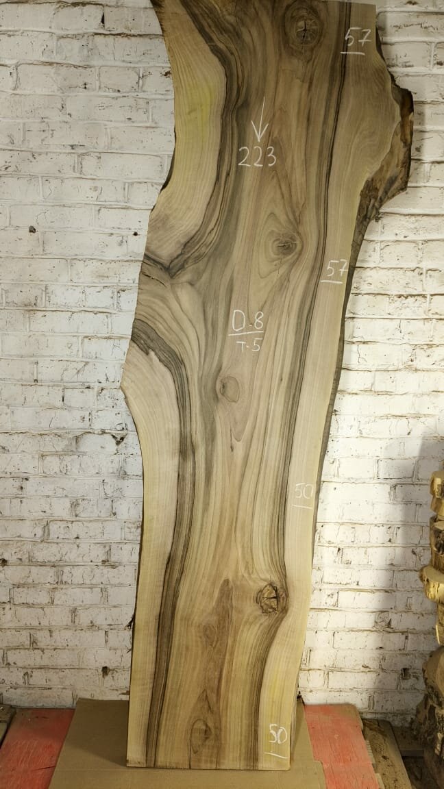 Слэб дерева Орех грецкий О8, выровнен в плоскости, влажность 10-11%