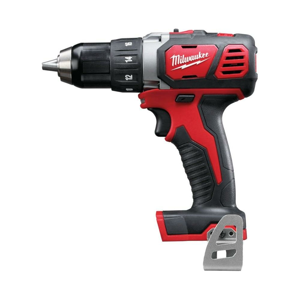 Аккумуляторная дрель-шуруповерт Milwaukee M18 BDD-0 4933443530