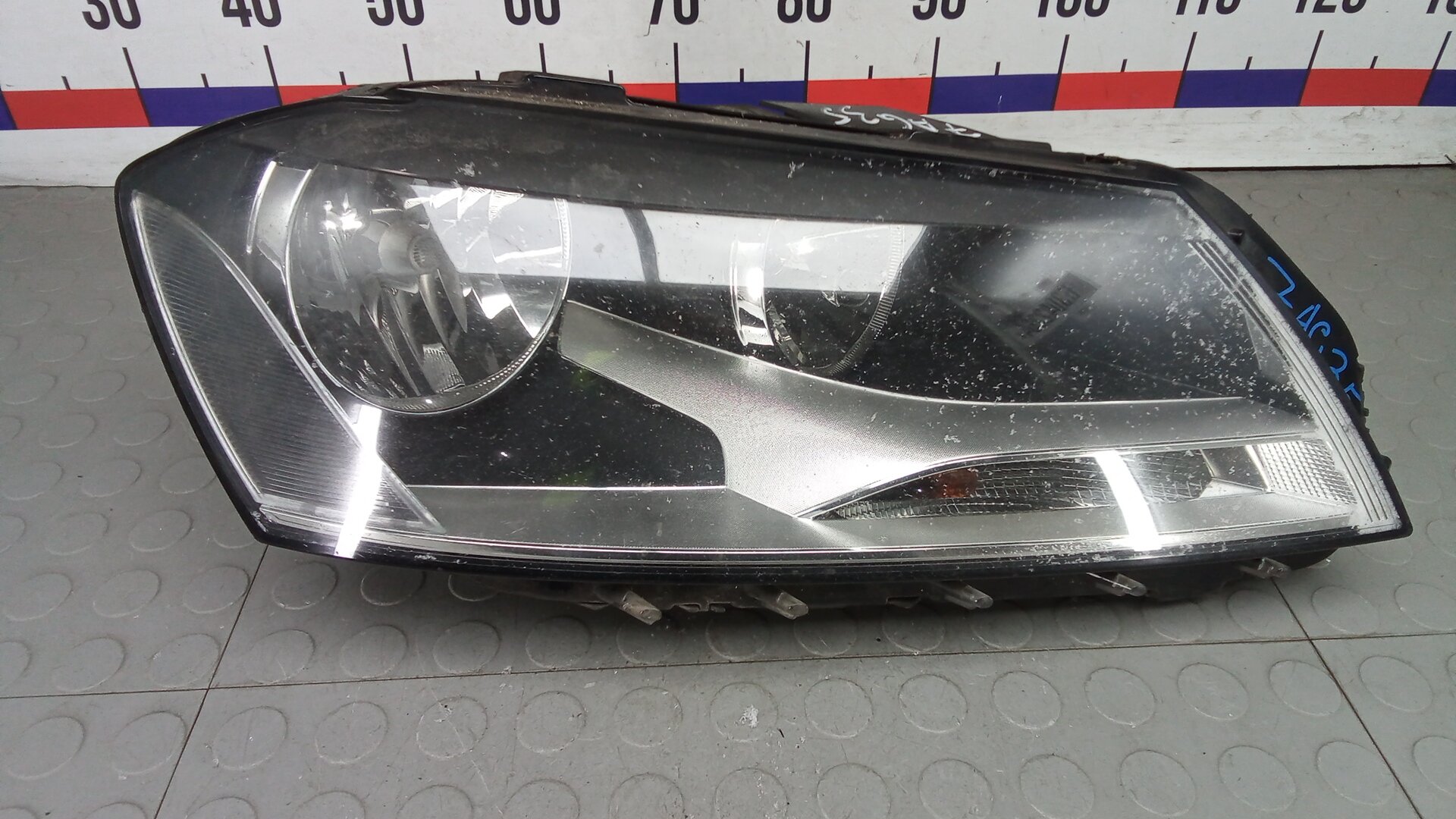 Фара правая VOLKSWAGEN PASSAT B7, Номер 3AC941006