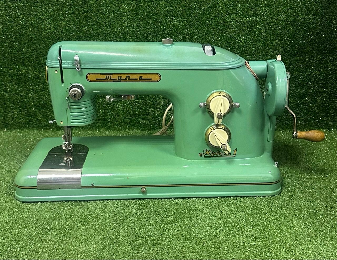 Швейная машинка Тула модель 1 СССР