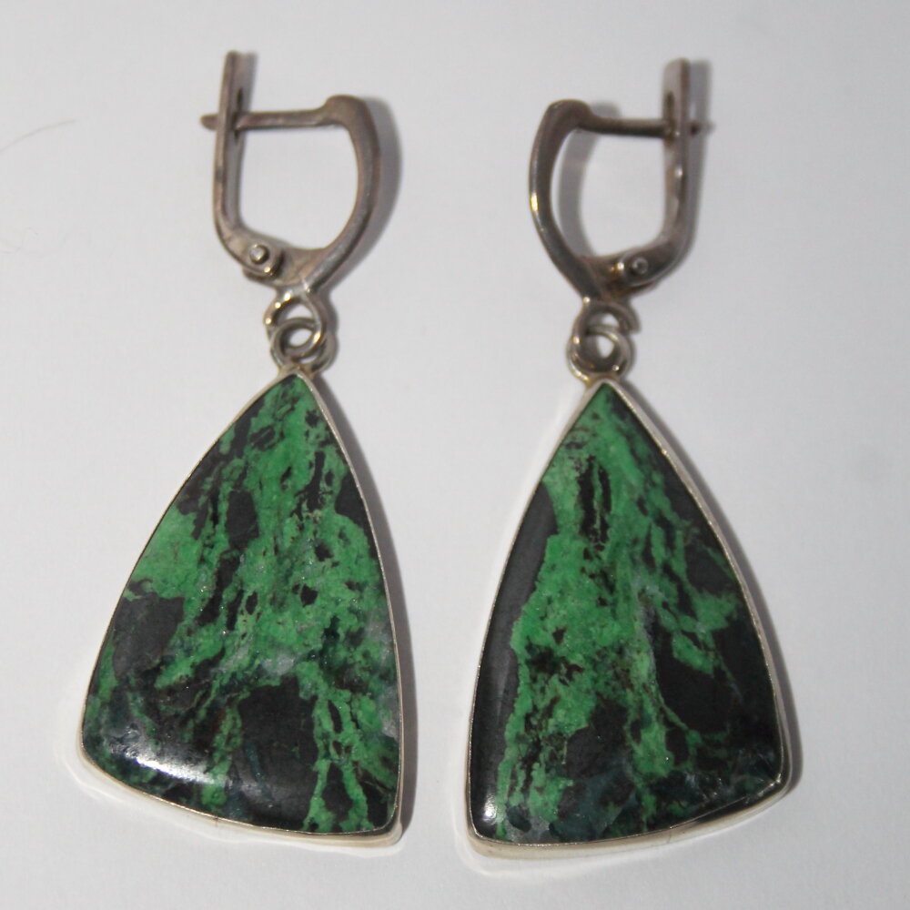 Серьги с подвесками True Stones, гранат