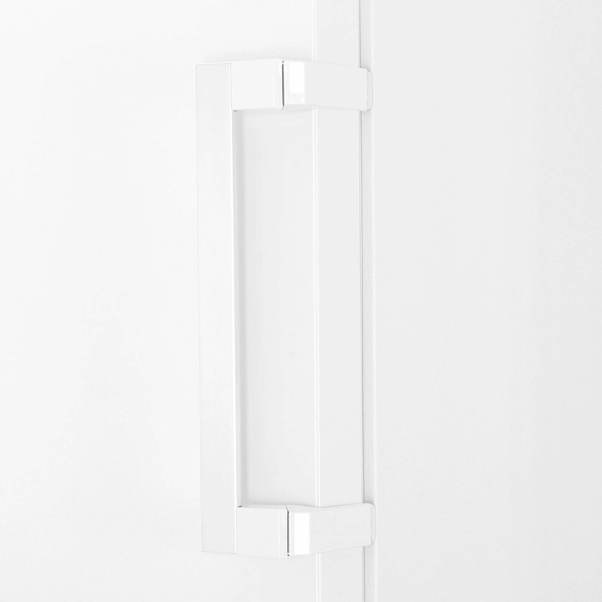 Морозильный шкаф DEXP F4-28AMA, белый, напольное расположение, 280 л