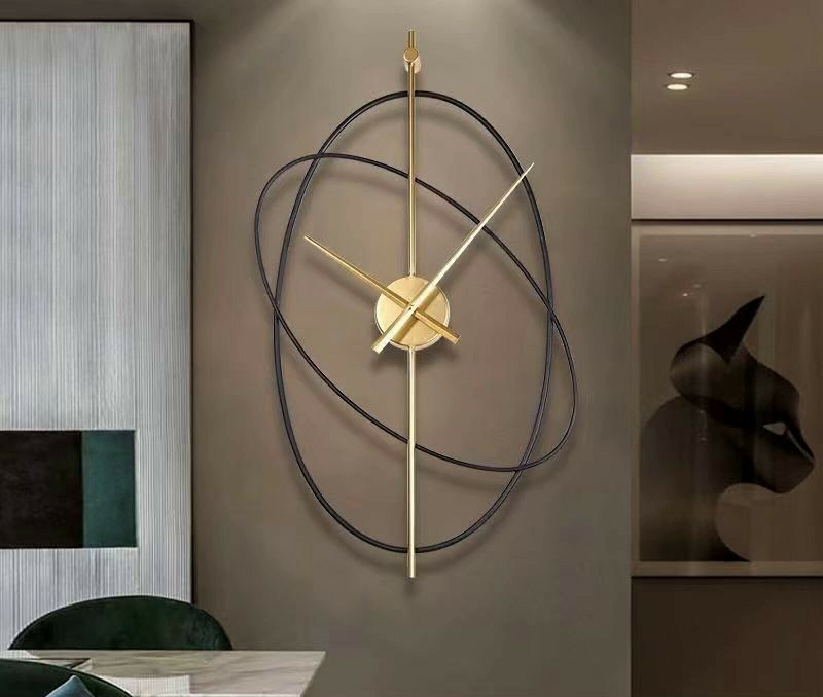 Настенные интерьерные часы MyPads X3411 в современном геометрическом дизайне, золотисто-черные