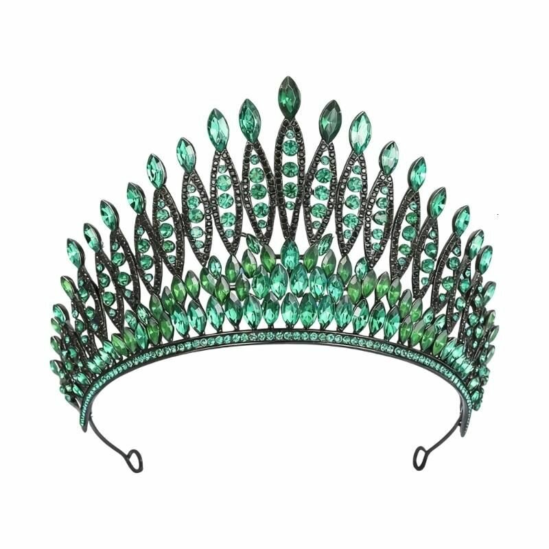 Миниатюра с кристаллами