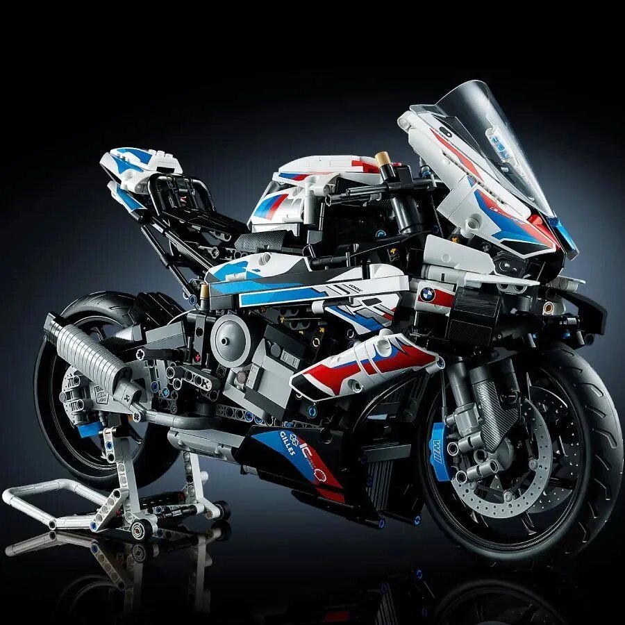 Конструктор Техник набор "Мотоцикл BMW M 1000 RR" 1920 деталей Спортбайк БМВ М 1000 РР, мотобайк technic-toutu