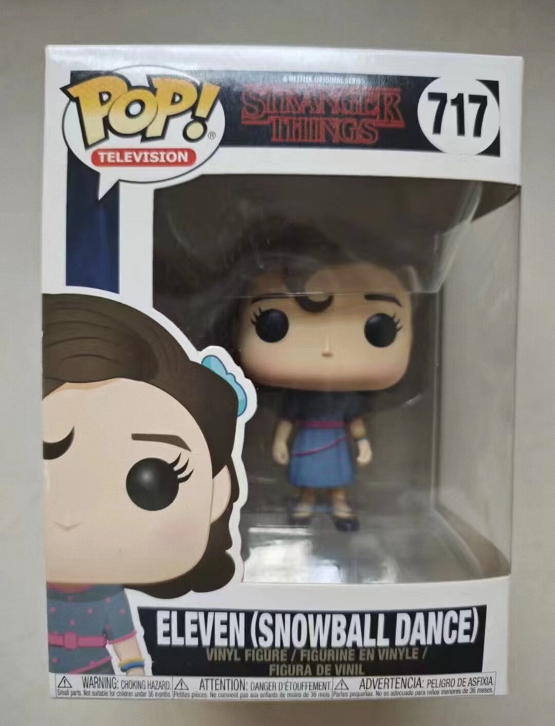 Фигурка Eleven Snowball Dance 717