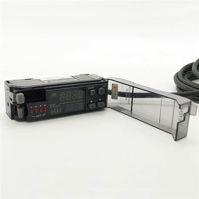 Модуль Keyence CZ-V21A — фото 1