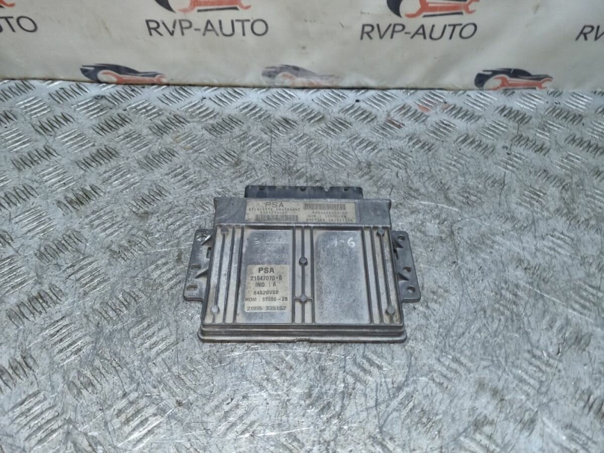 Блок управления двигателем Peugeot 206 1998-2012