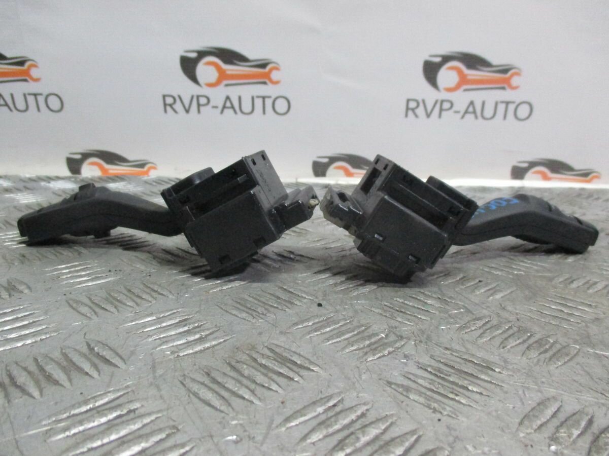 Переключатель подрулевой ford focus 2 (2005-2008)