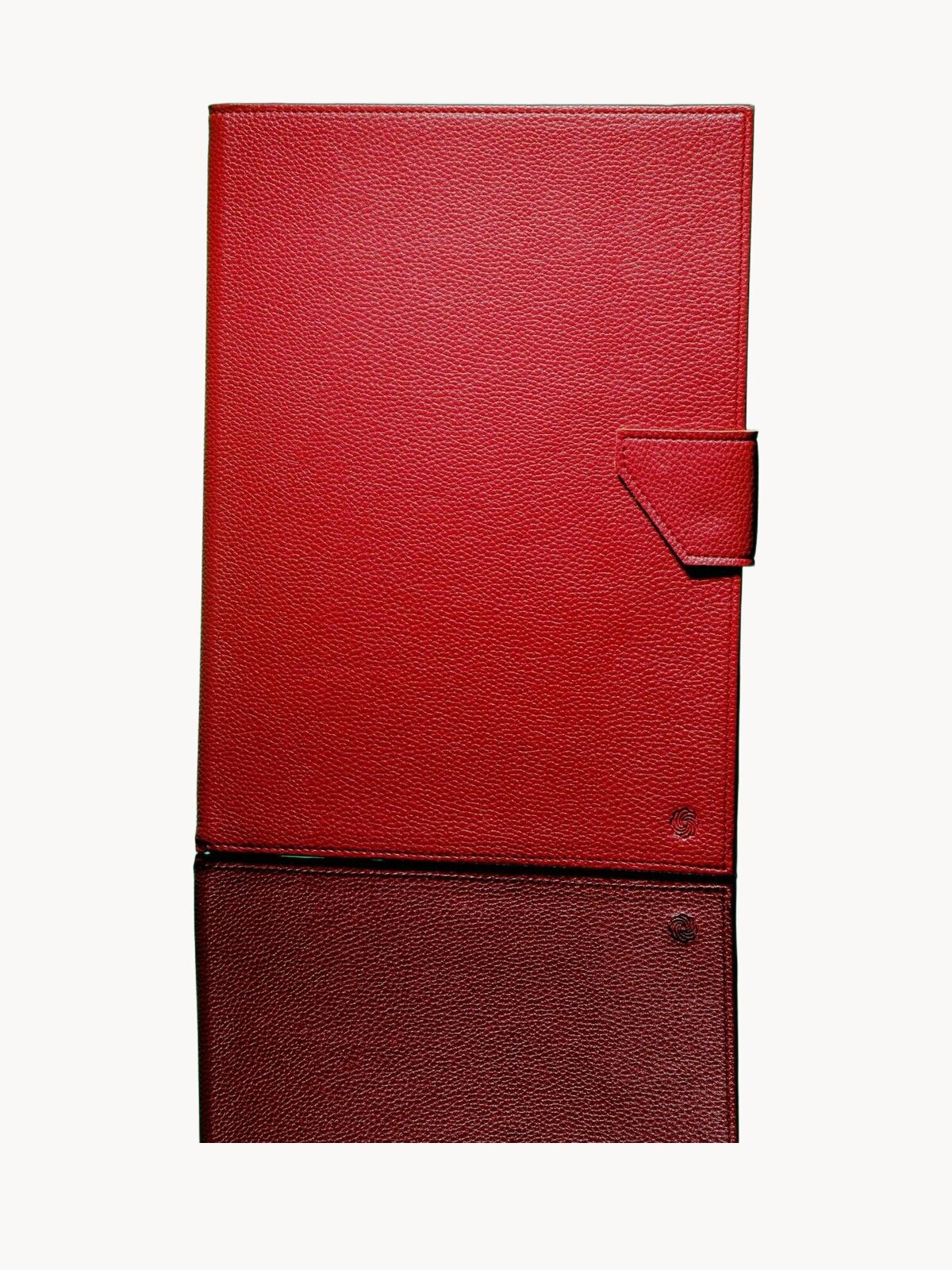 Папка для документов семейная с файлами А4 с застежкой, красная