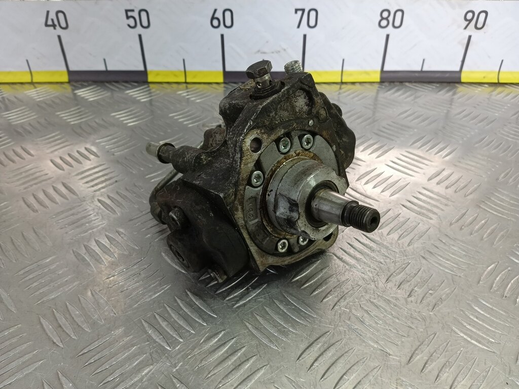 Насос топливный ТНВД Б/У для Opel ASTRA J (2009—2012) 819249