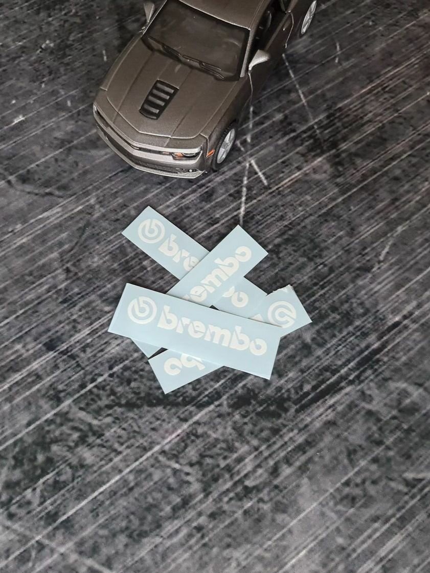 Наклейка "Brembo", белый, 5 х 1 см / комплект из 4 шт