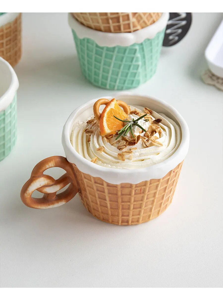 Кружка в форме печенья и вафель