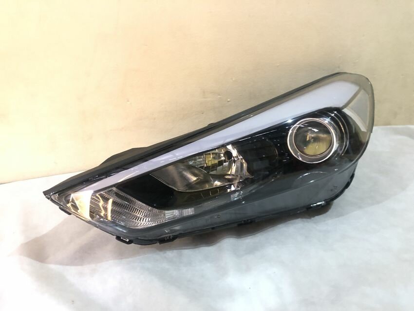 Фара левая Туксон TUCSON 15-18