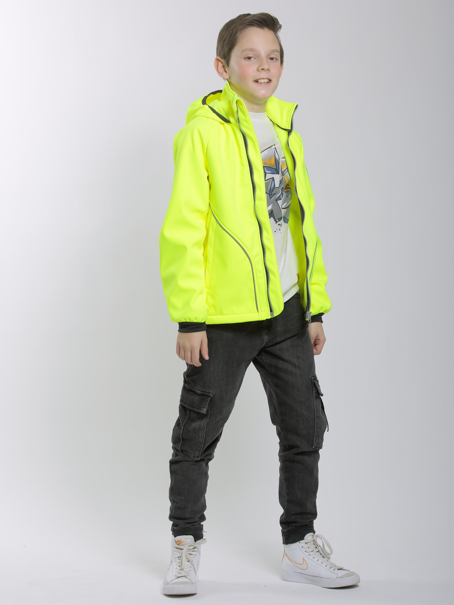 Ветровка Аутло