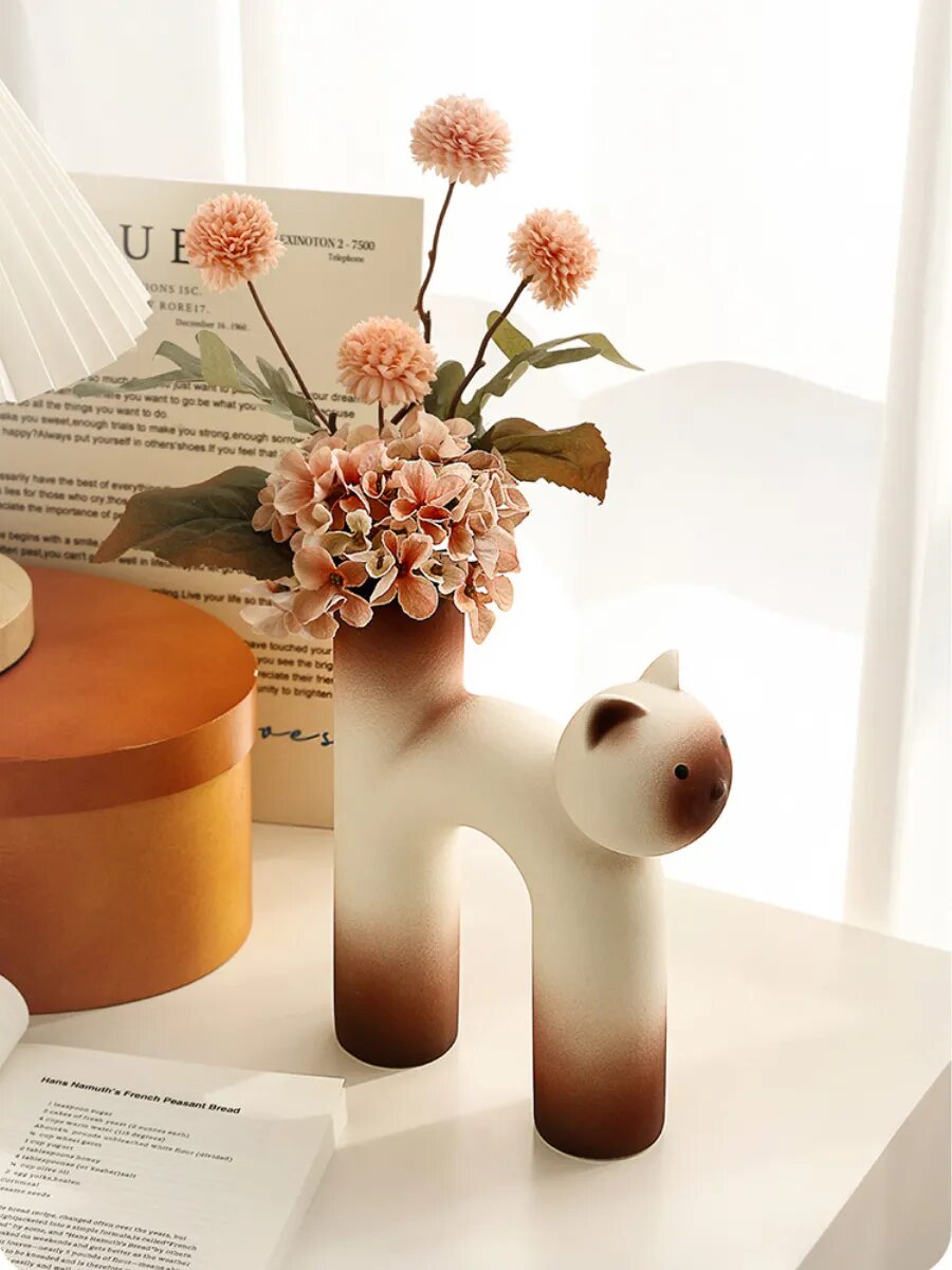 Ваза "Кошки", керамика, настольная, бежево-коричневого цвета