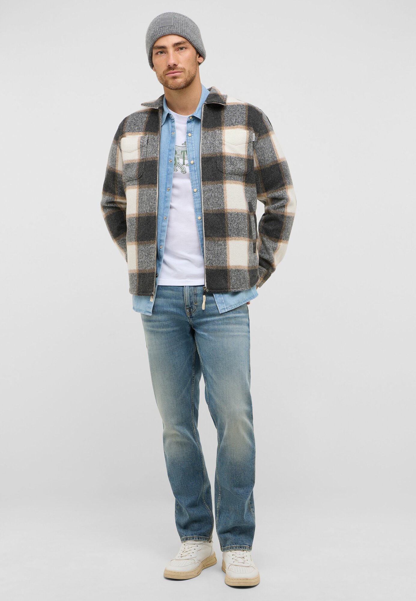 Джинсы классические Denver Straight 