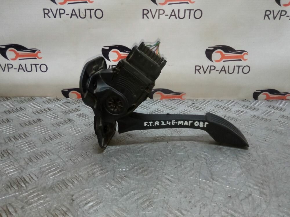 Педаль газа Ford Transit 6 TT9 2006-2014 6C119F836CC