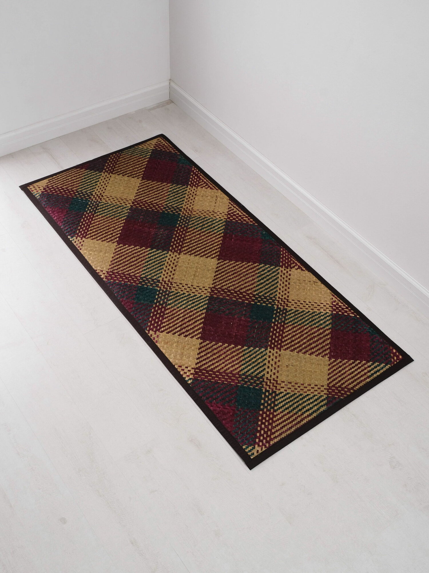 Коврик плетёный из листьев пандануса, 200x90x0.7 см +- 2 см, вид: циновка