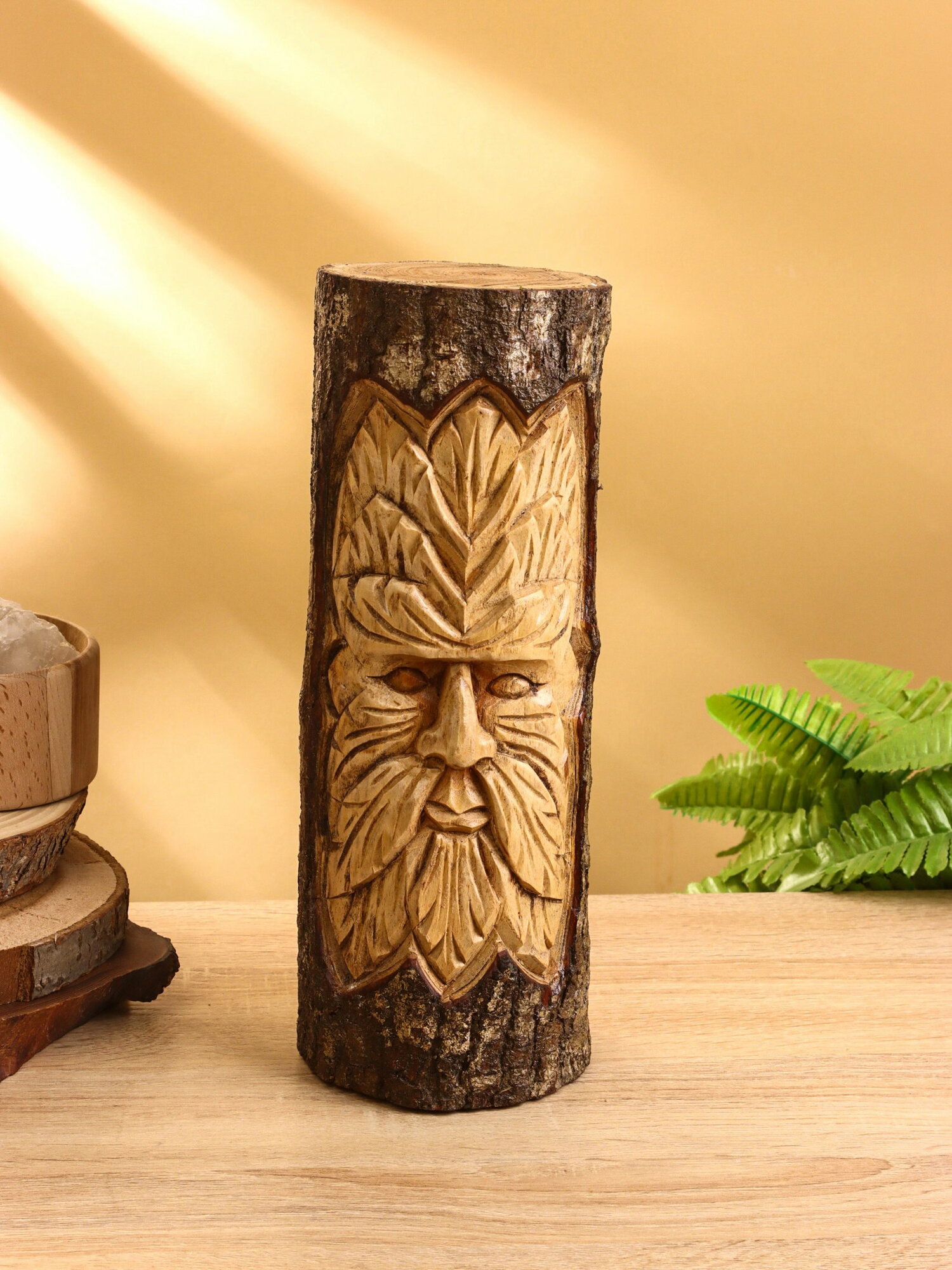 Фигура "Старец", 12x12x30 см, дерево джампинис, цвет: бежевый