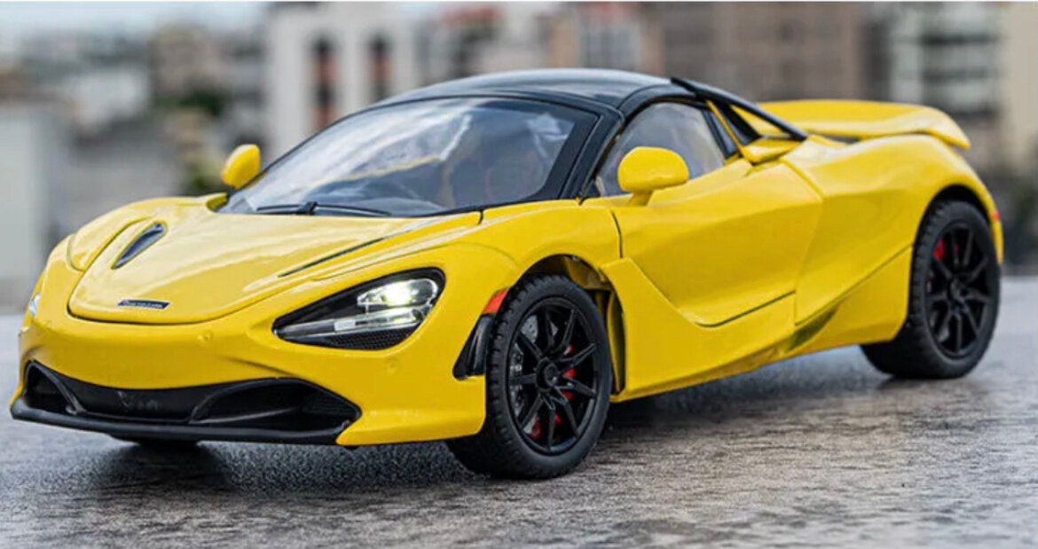 Коллекционная масштабная модель McLaren 720 Roadster 1:24 (металл, свет, звук)Модель автомобиля