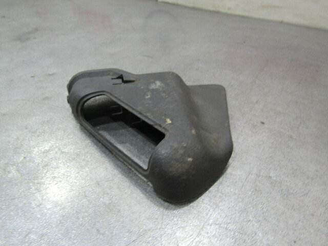 Накладка торпедо угловая левая Volvo FH, FM