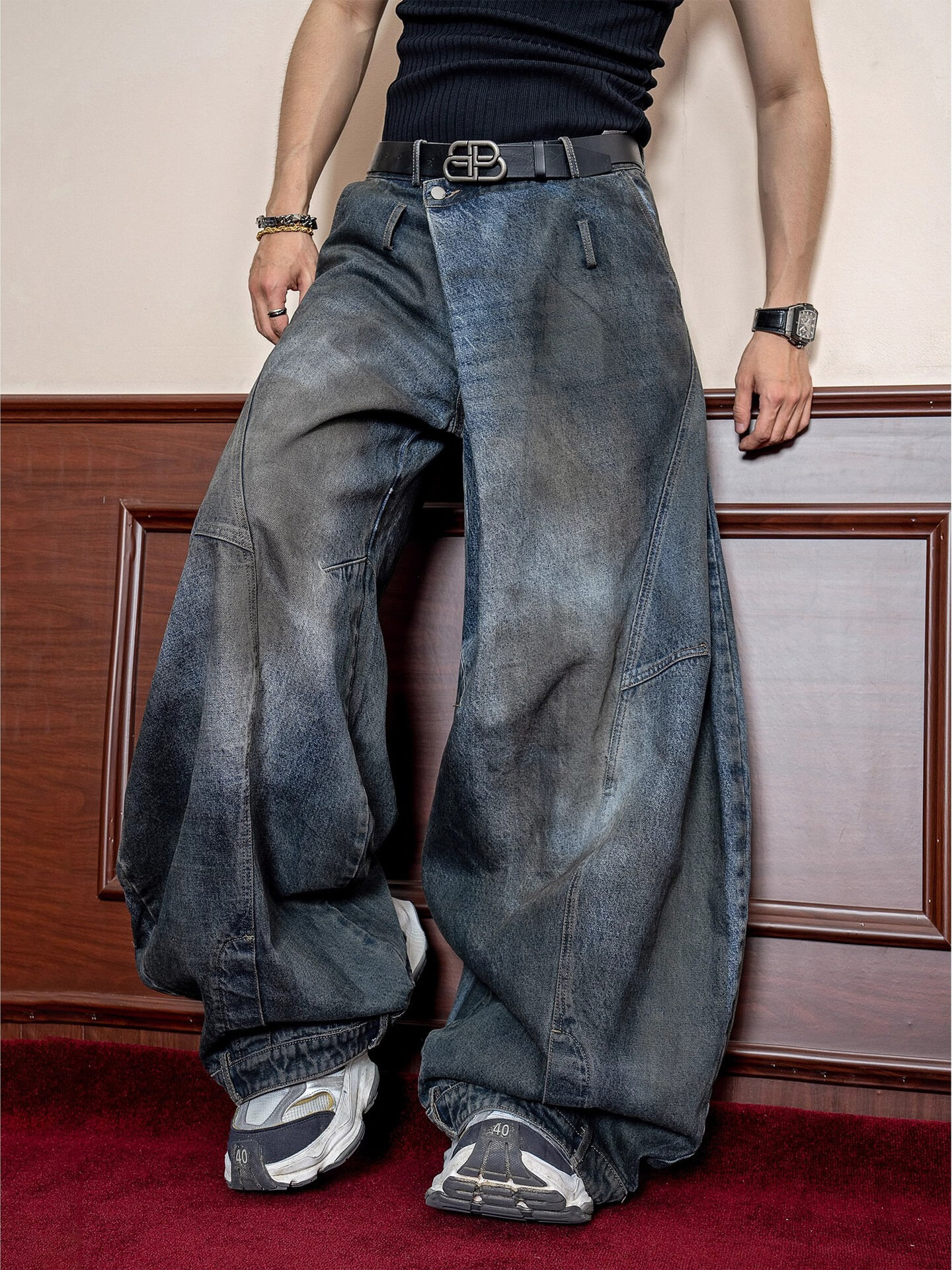 Джинсы багги