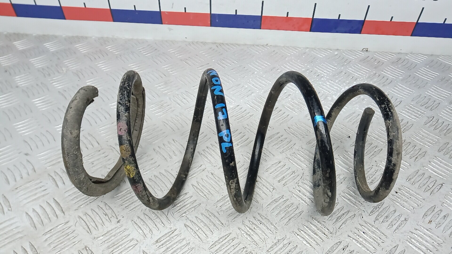 Пружина передняя левая RENAULT FLUENCE 1