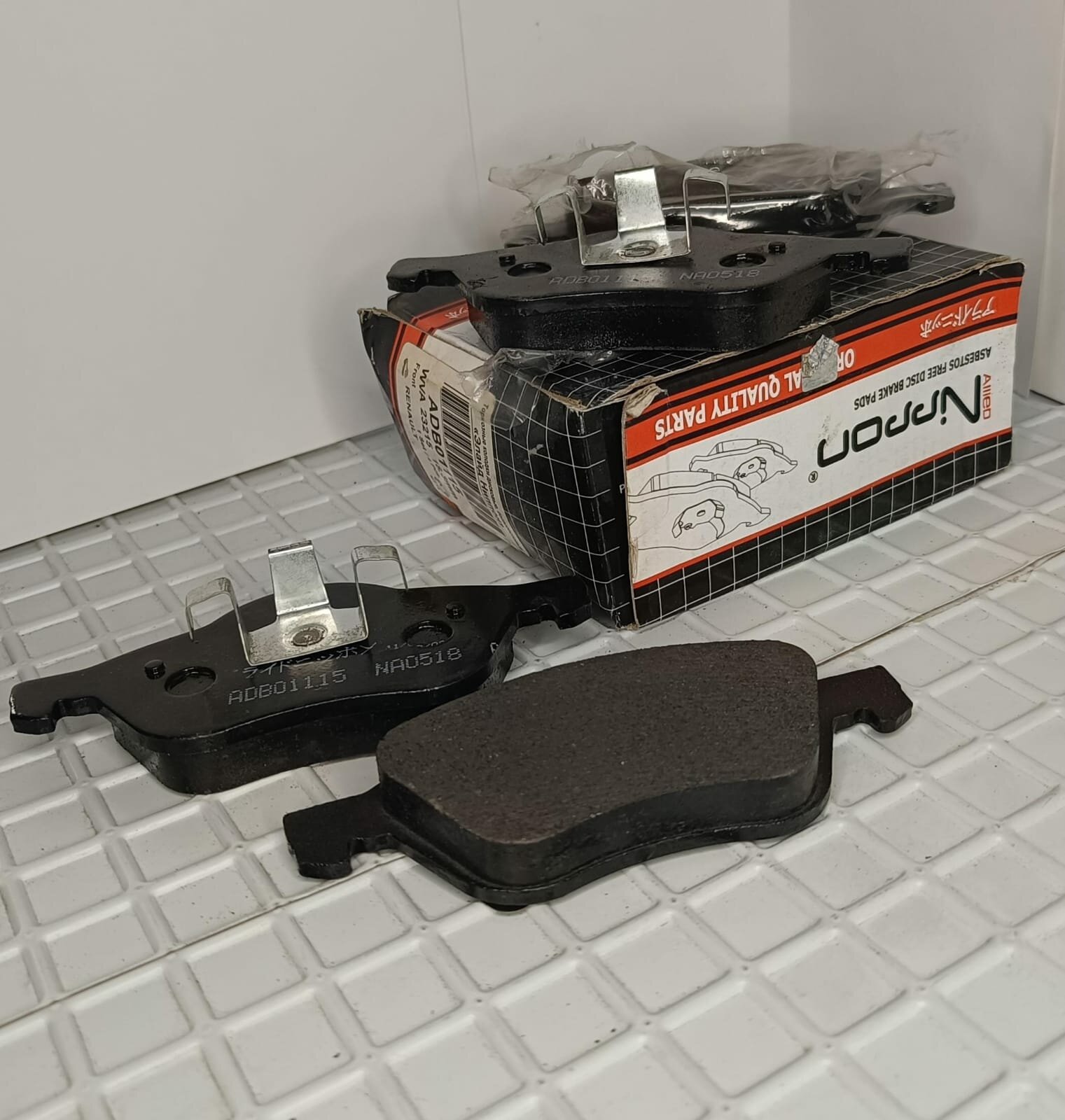 Колодки тормозные дисковые Allied Nippon ADB01115 PBP1866 3000-416 передние, комплект RENAULT