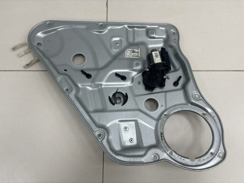 Стеклоподъемник электр. задний левый Kia Ceed ED 2007-2012 кат.номер: 834711H010 834501H010 834701H020